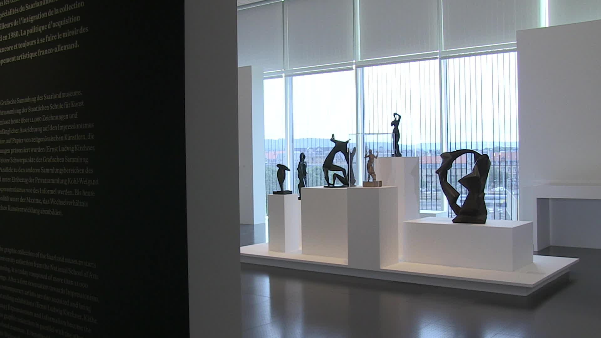 Between two horizons - Museum TV