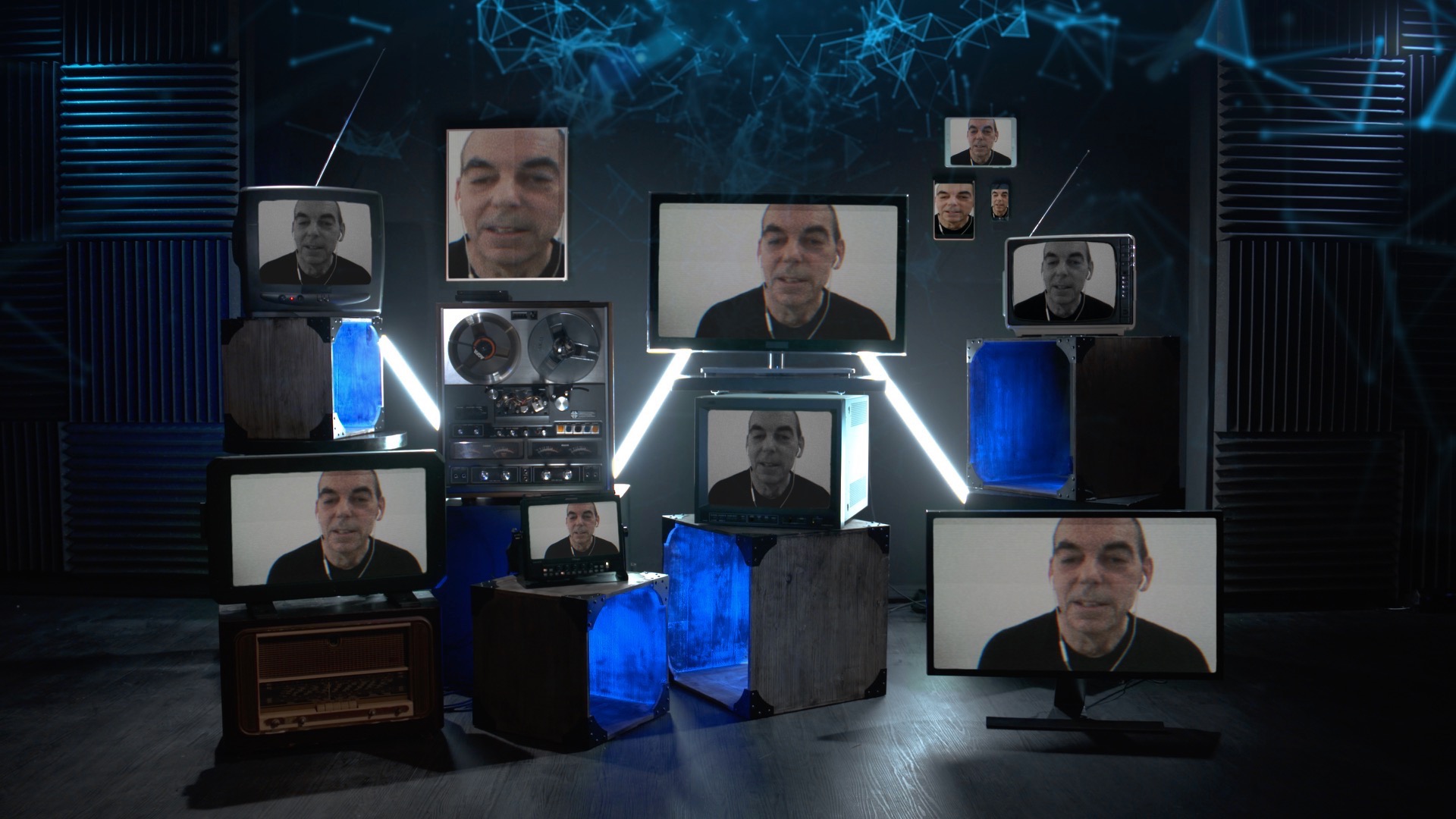 Robots In Art Museum Tv