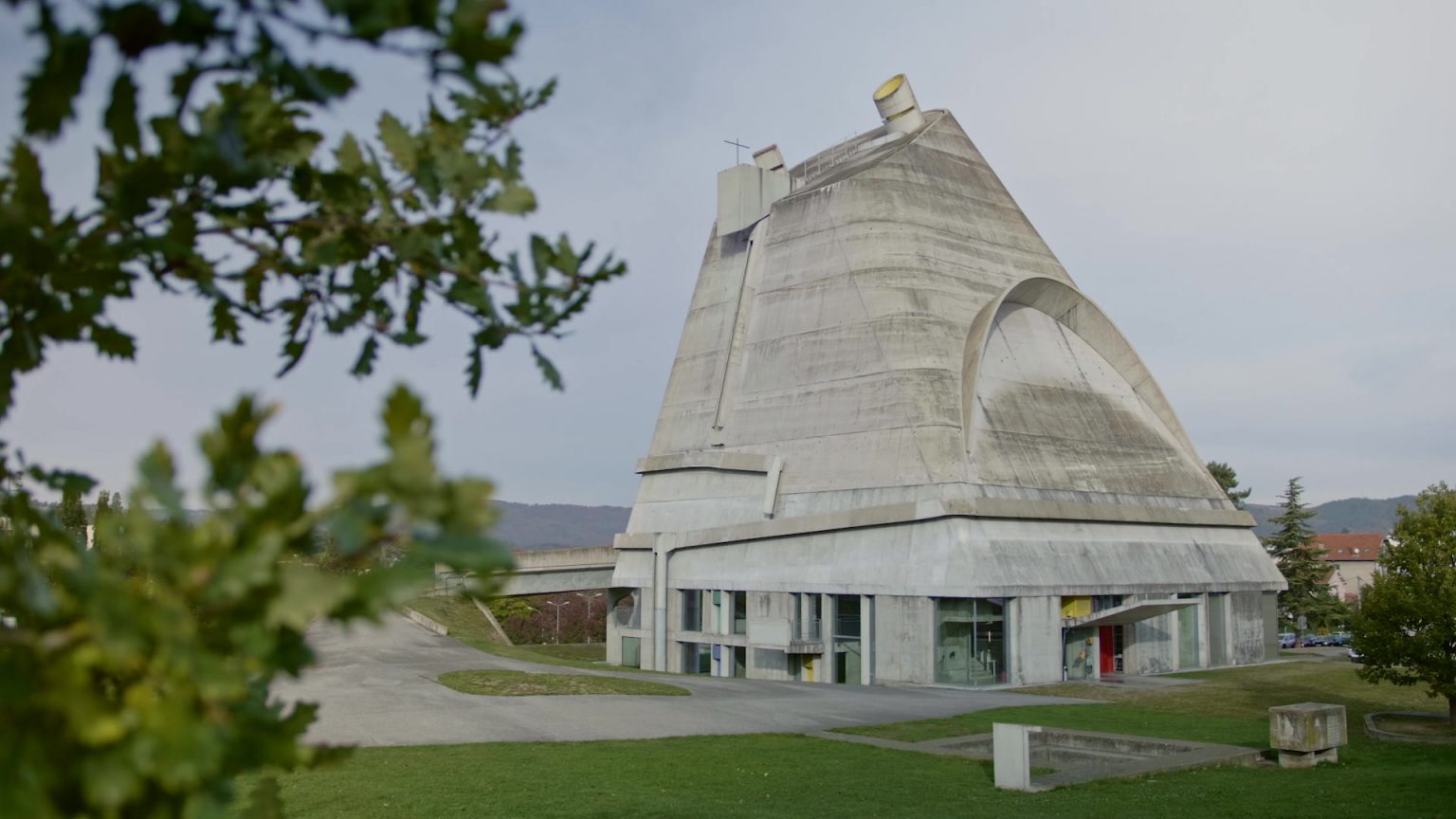 Firminy by Le Corbusier - Museum TV