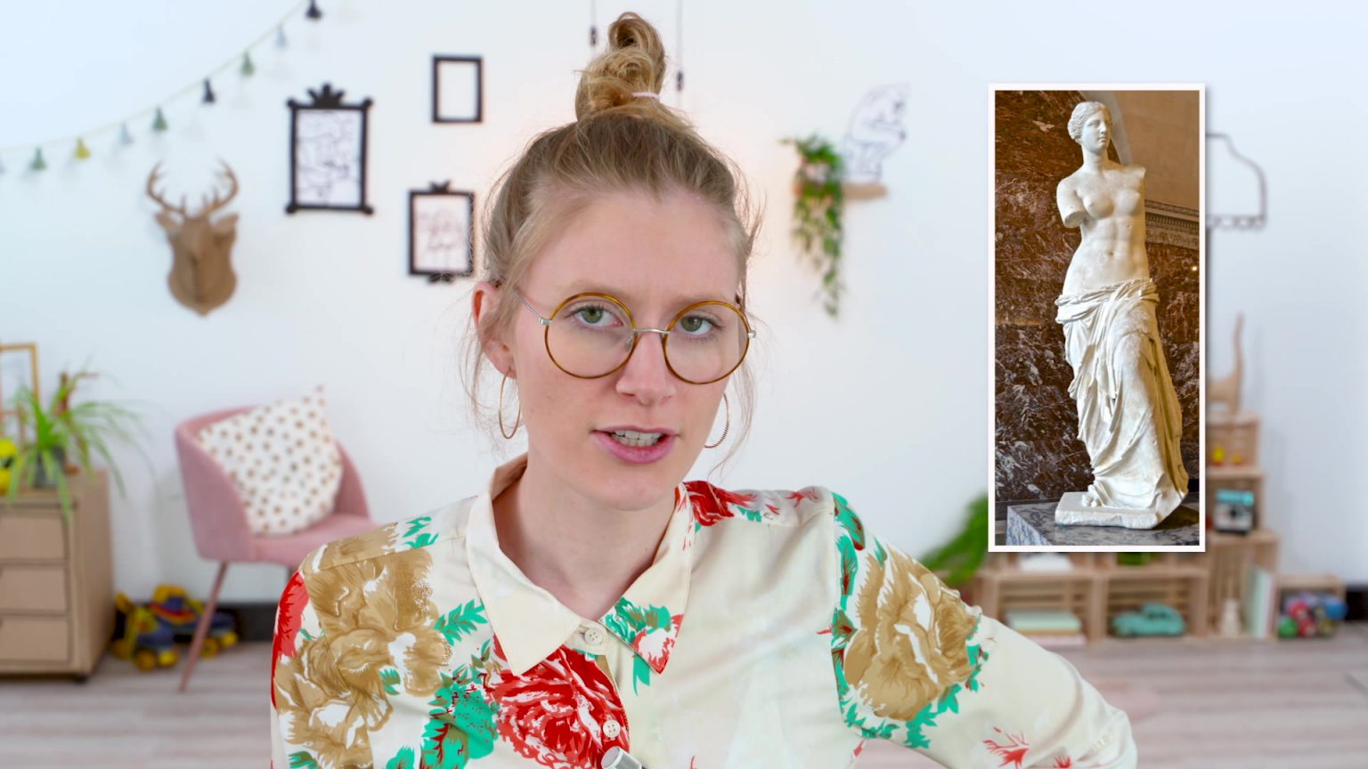 Why is the Venus de Milo armless? - Museum TV