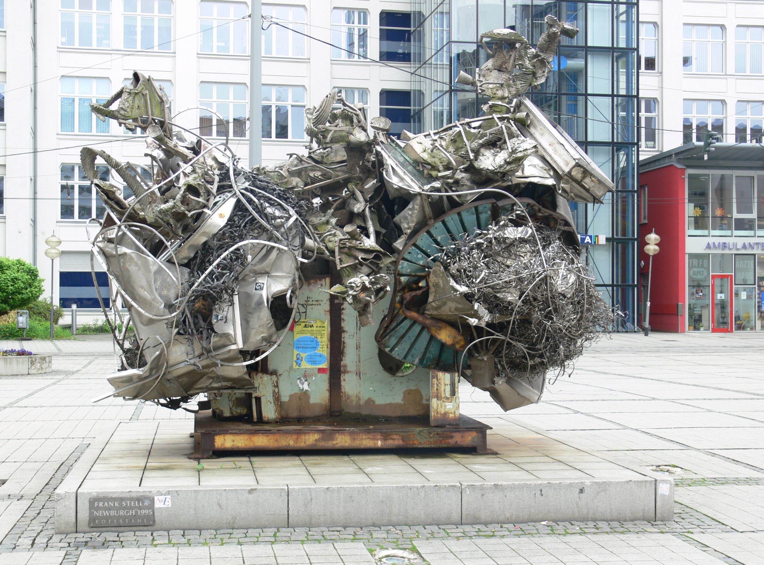 Frank Stella: Focus on a contemporary artist of OP Art - Museum TV