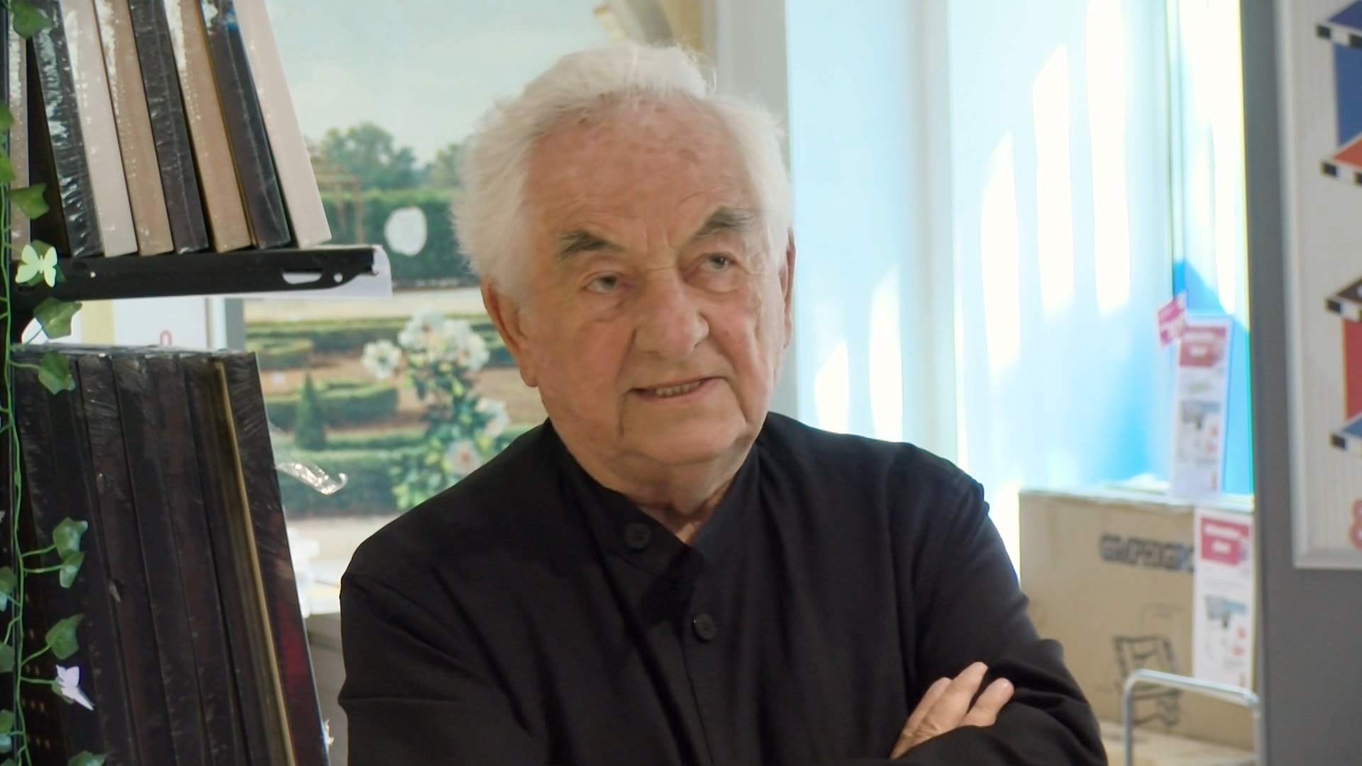 Daniel Buren illumine le Marais avec Rougier&Plé ! - Museum TV